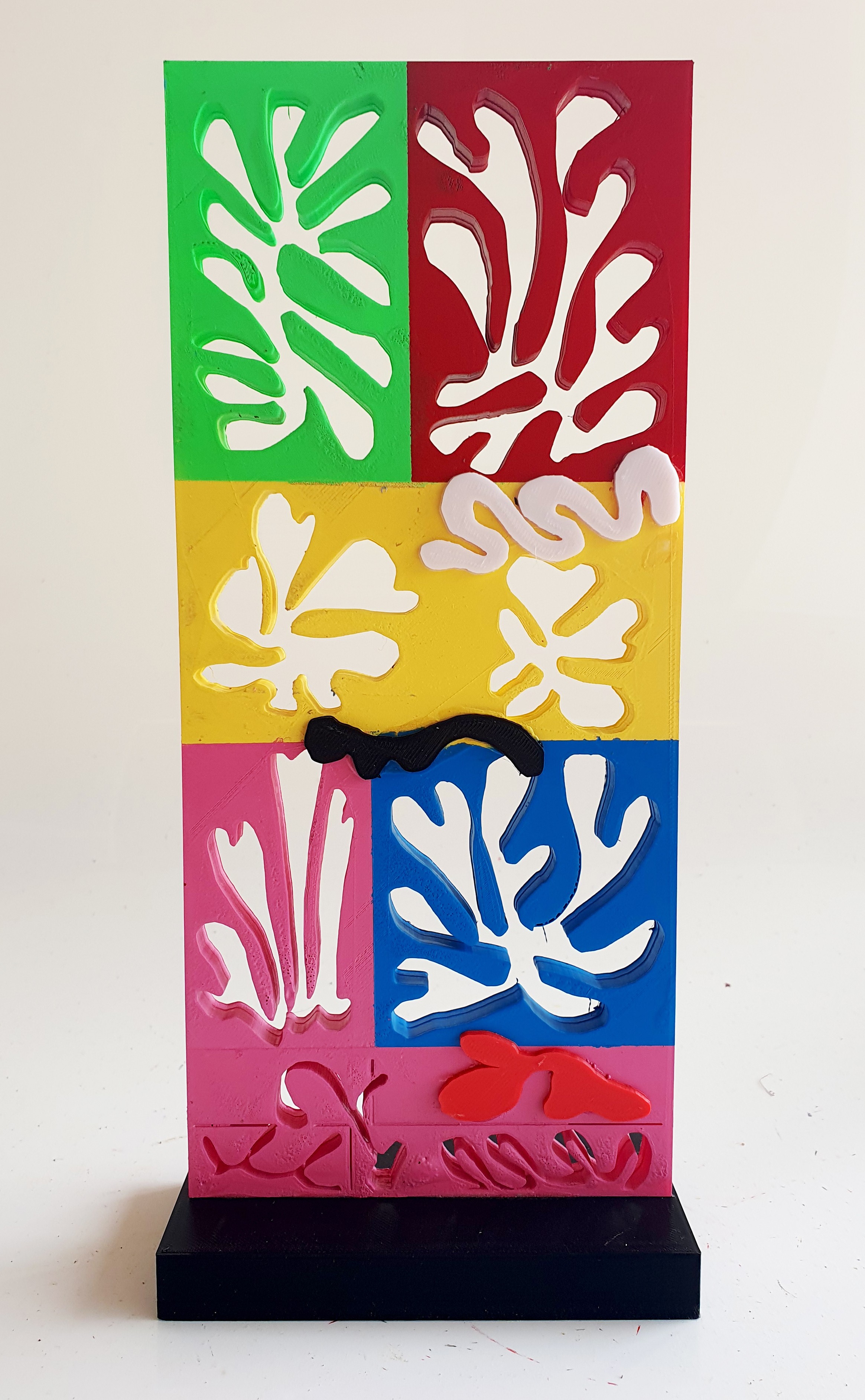 Totem fleurs de Matisse by PyB, 2024 | Sculpture | Artsper Totem fleurs de Matisse by PyB, 2024 | Sculpture | Artsper